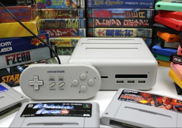 [Découverte] La Retro freak console ultime?
